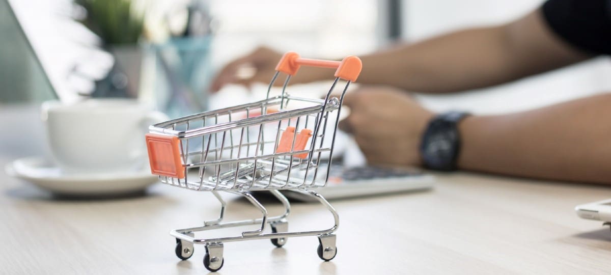 Store bankruptcies; what about down payments and guarantees?